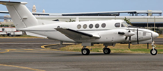 Small aircraft for residents of the Channel Islands - 2-REG Aircraft ...